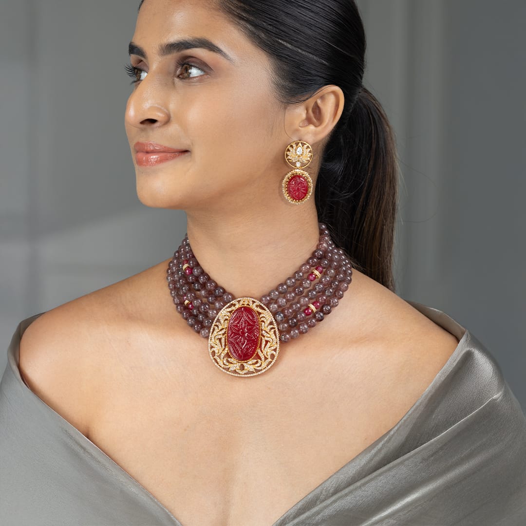 Reyra Necklace Set